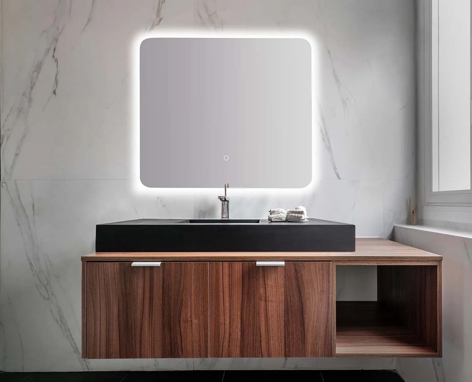 Specchio Led per Bagno Organic 80x70 cm acquista da OBI