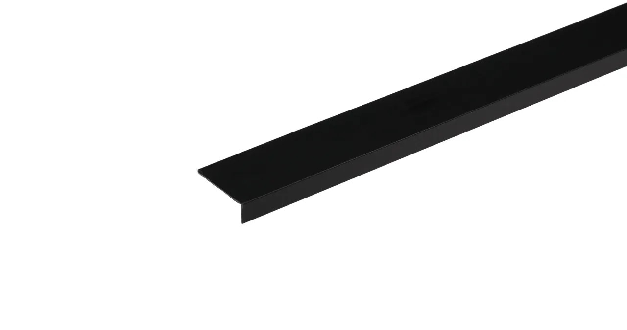 Profilo angolare a L 1 m 30x20x3 mm in pvc nero opaco acquista da OBI