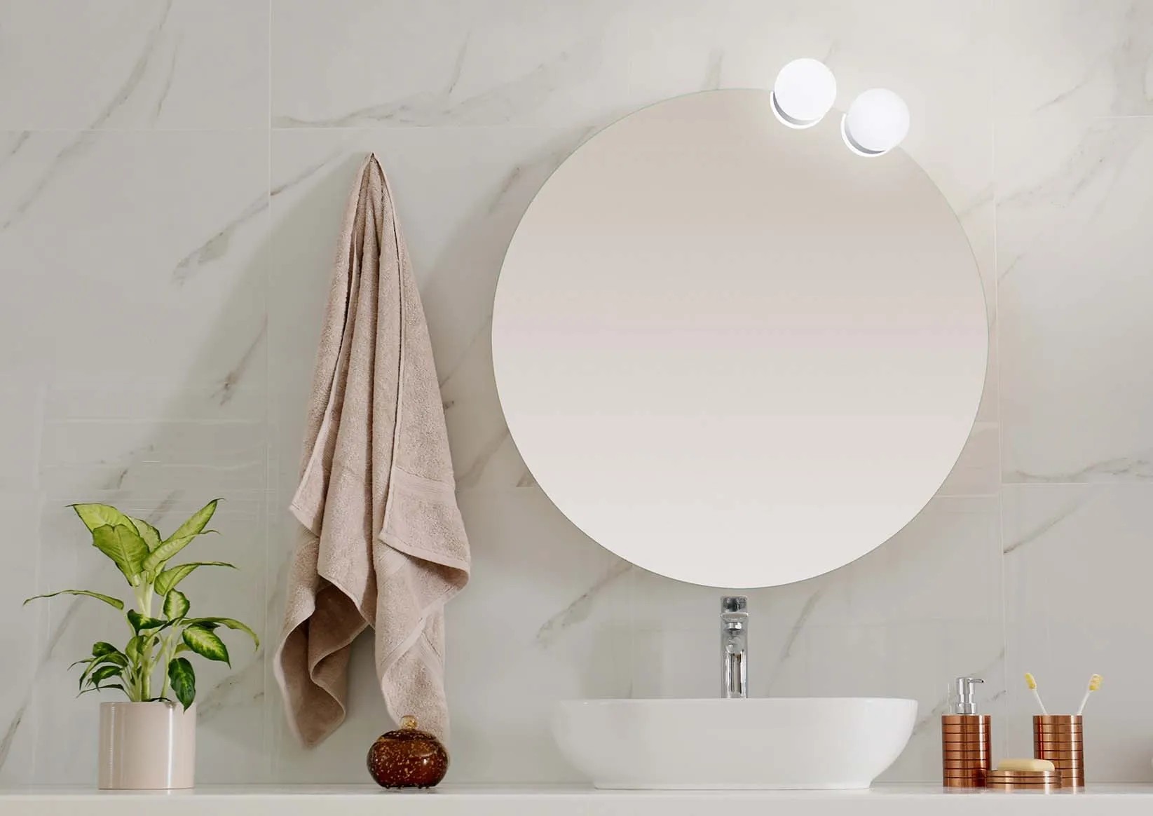 Lampada Led per specchio bagno Scarlett Cromo 90x90x93 mm acquista da OBI