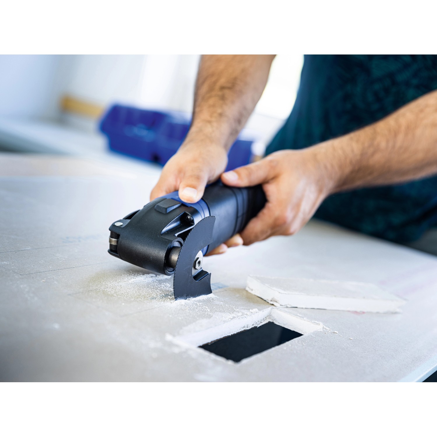 Utensile multiuso LUX Multitool E-MFW-23 300 W 7 pz acquista da OBI